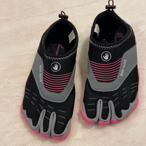 Body Glove | Shoes | Swim Shoes By Body Glove Barefoot 3t Water Shoes ...